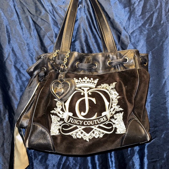 Juicy Couture | Bags | Juicy Couture Black Tote Bag | Poshmark